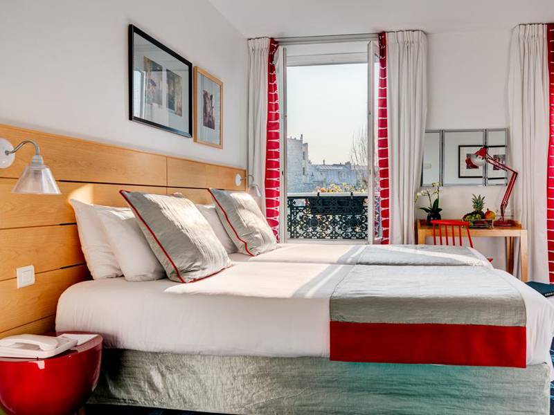 Find the best rates at Hotel Lorette - Astotel in Paris, France