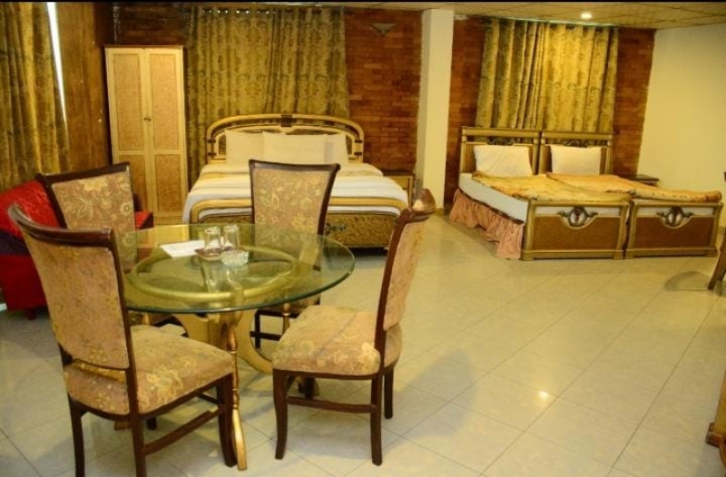 Find the best rates at Hotel Move N Pick Murree, Behind G.P.O Chowk ...